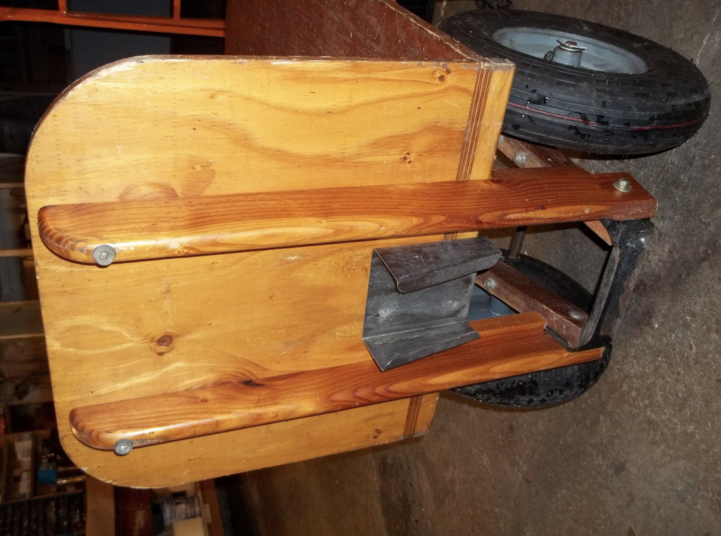 Wheelbarrow Project - Honey Bee Research Centre