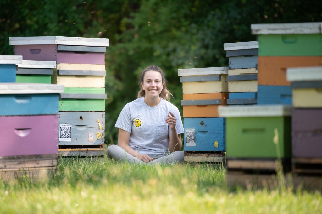 Joelle Harrison – Honey Bee Research Centre